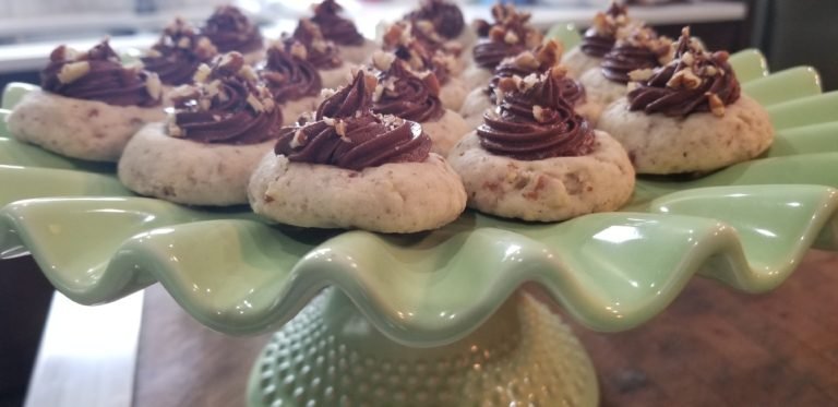 Pecan Sandie’s with Chocolate Frosting | The Midwest Mediterranean